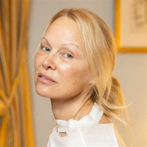 Pamela Anderson Joins Sonsie Skincare As Co Founder And Owner