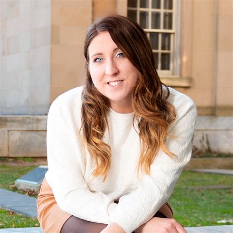 Morgan Monaghan Simplified Marketing Linkedin