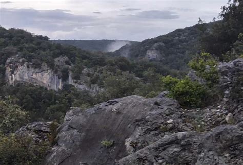 Les Randos De Cécé Une Randonnée Au Départ De Goudargues Aussi Surnommé La « Venise Gardoise