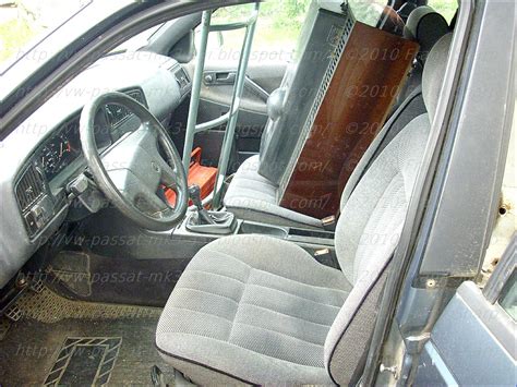Volkswagen Passat Volkswagen Passat 35i Mk3 Year 1990 Storage Capacity 2