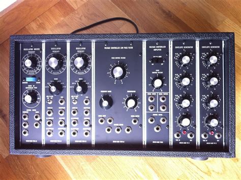 MATRIXSYNTH MOS LAB SYSTEM 8A MODULAR ANALOGUE SYNTHSIZER