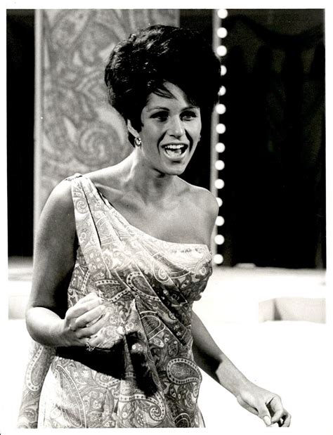 Lainie Kazan 1960s Groovyhistory Singer Actress Lainie Kazan 1970