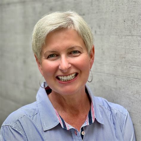 Simone Werner Office Managerin Electricbrands Schweiz Ag Linkedin