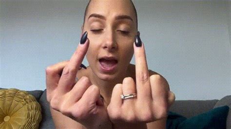J Only To Flip Off P Goddess Arielle Clips4sale