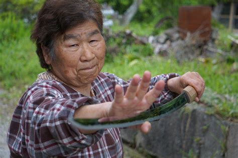 속보 오늘 공개한 지옥 참마도 할머니 신기술 ㄷㄷㄷㄷㄷ 세리에매니아