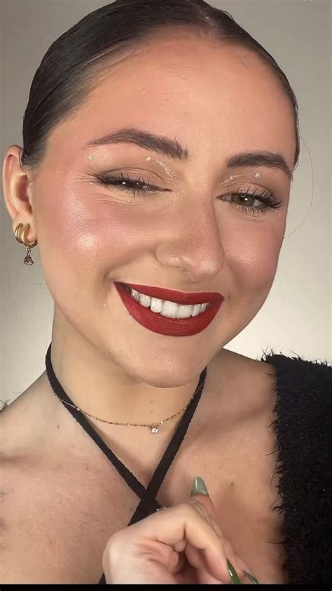 Maquillage De Soirée étape Par Etape Et En Musique ️ Makeup Noel Fond De Teint Maybelline