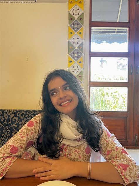 Pin By Jaya Vaishnavi On Desi Core 🛺 Ideas For Instagram Photos Desi Fashion Casual Cute