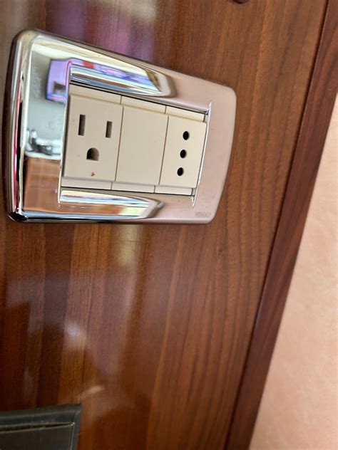 Mariner Nightstand Outlets Regent Seven Seas Cruises Cruise Critic