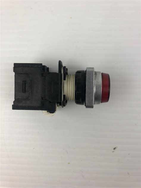 Square D 9011 Dfsn Push Button Switch Red