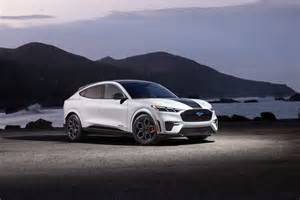 2026 Ford Mustang Mach E Specs Prices Range Reviews And Photos