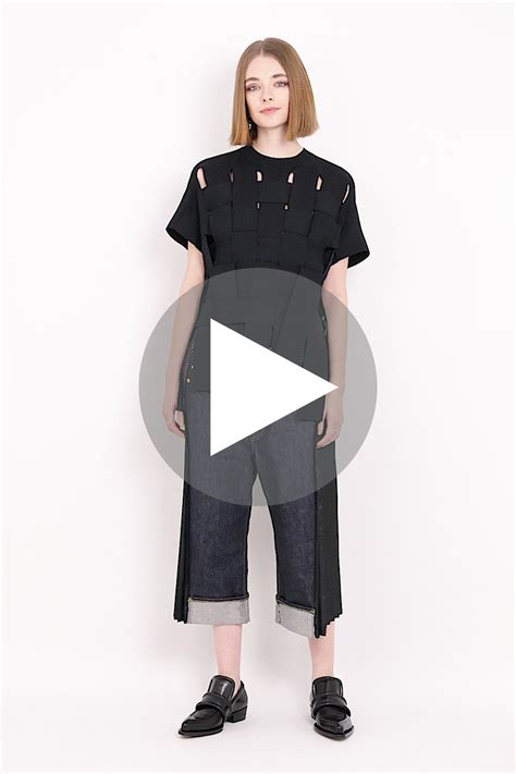 Interwoven Cable Pattern Ss Knit Top Black Parlour X