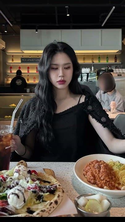 엄마는 제 평생 단짝친구랍니다 Youtube