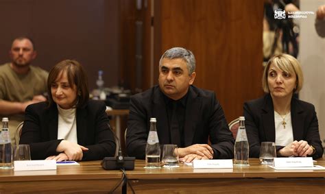 საქართველოს მთავრობა პრემიერ მინისტრმა აჭარის ავტონომიური რესპუბლიკის მთავრობის ახალი