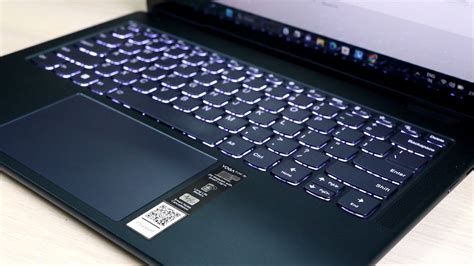 Lenovo Yoga I Laptop Review Blending Style Functionality And Power Gizmomaniacs