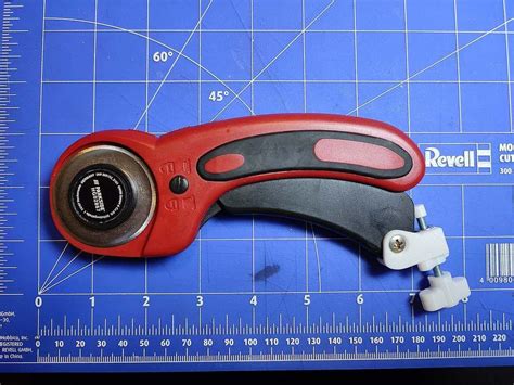 Free 3d File Hand Circular Cutter Cutting Depth Limiter・3d Print Design To Download・cults