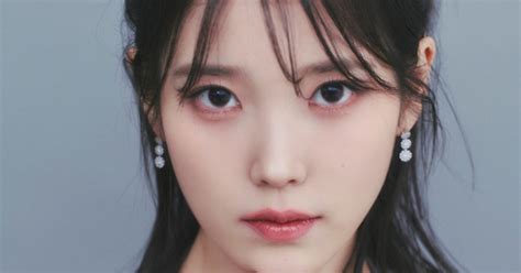 아이유 데뷔 16주년 맞아 2억 2500만원 통큰 기부