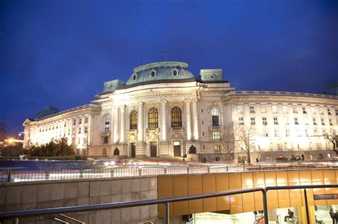 Комисия по стипендии награди и помощи към Студентски Съвет при СУ 📣🏆📣Уважаеми колеги 📣🏆📣 ️