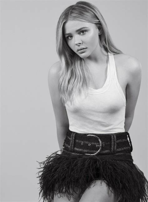 Chloe Grace Moretz Celebrity Poster 13x19 Inch F