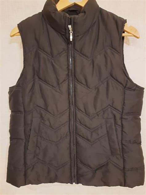 Жіноча жилетка — ціна 260 грн у каталозі Жилетки Купити жіночі речі за доступною ціною на Шафі