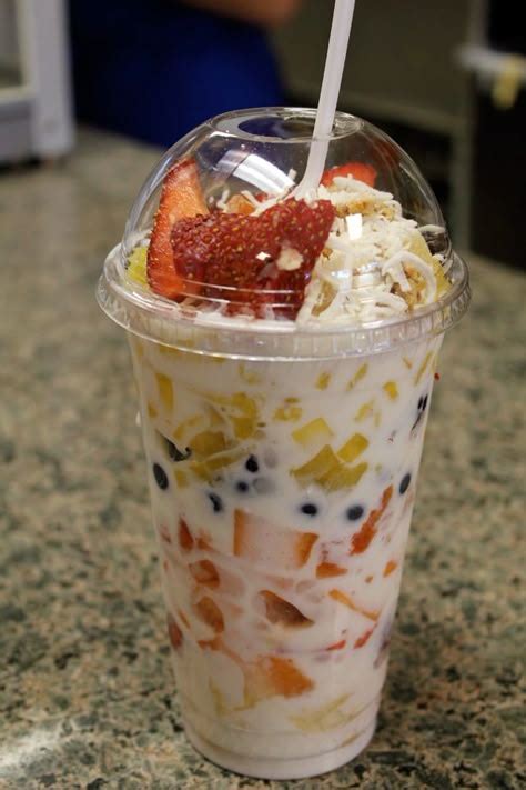 Yogurt Con Frutas Mexican Fruit Salad With A Special Amazing Yogurt