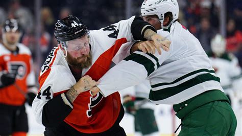 Noah Cates Overtime Goal Lifts Philadelphia Flyers To 2 1 Win Over Minnesota Wild