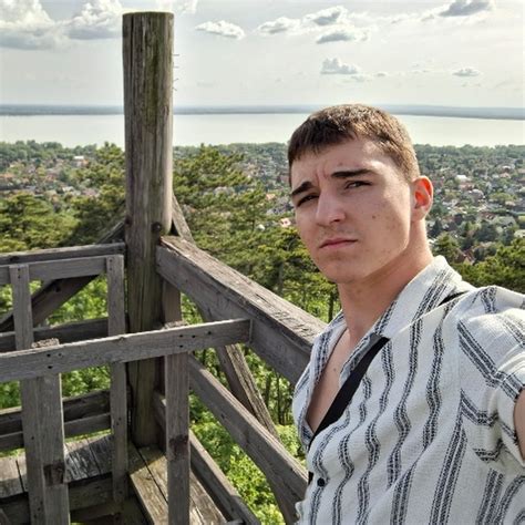 Dávid Taskó Youtube