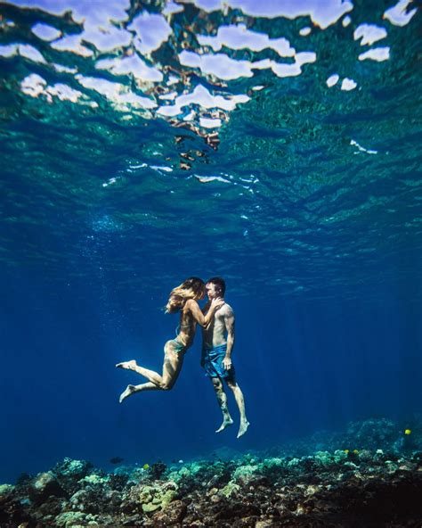 Underwater Couple