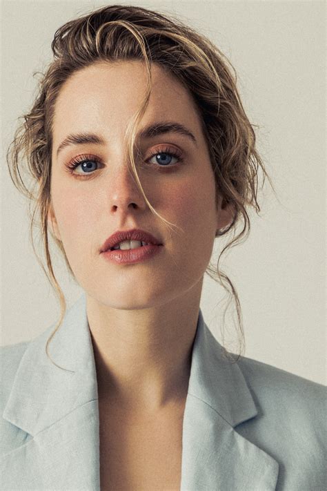 Paula • Bali Model Agency