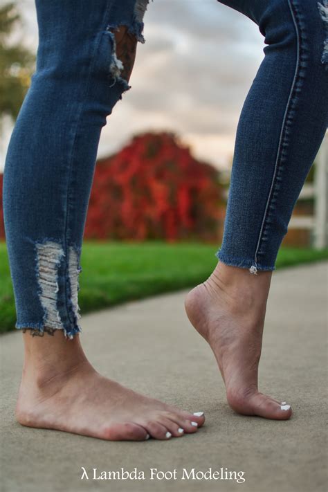 Sage Set λ Lambda Foot Modeling