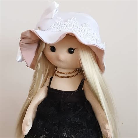 خرید و قیمت عروسک روسی دخترونه سرچرخشی دست وپامتحرک لباسها قابل تعویض