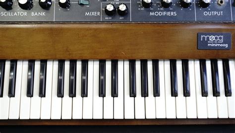Minimoog Model D 1974 Vintage Analogue Vintage Monophonic Synthesiser