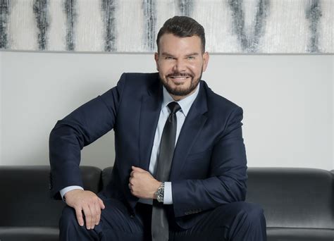 Dr José Vitto Firma Alianza Con Miss Universe Chile