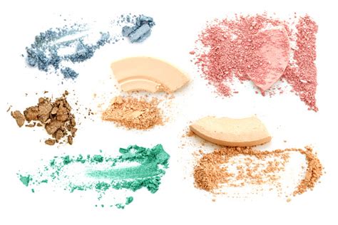 다양한 분쇄 된 아이 섀도우와 분말 분리세트를 구성합니다 0명에 대한 스톡 사진 및 기타 이미지 0명 개인 장식품 개체 그룹 Istock