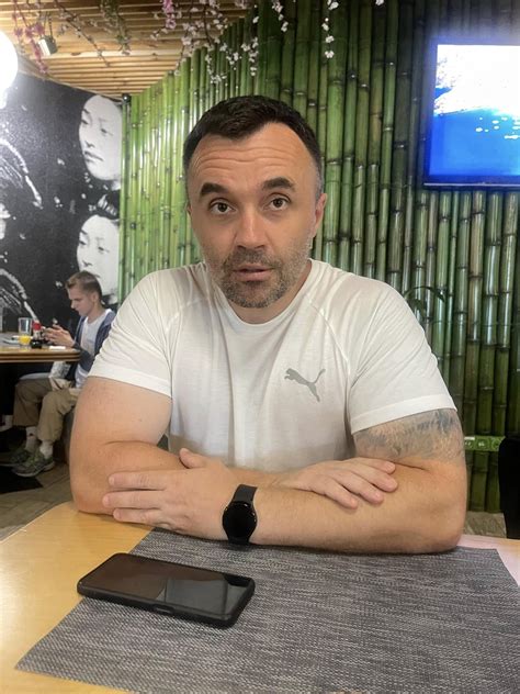 Ти моя велика любов Ти для мене був найближчою людиною у всесвіті Стільки скільки я могла