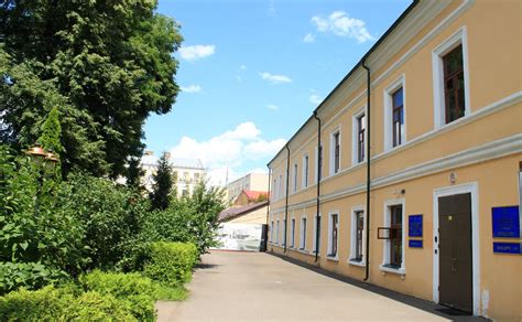 Один із корпусів Києво Могилянської академії реконструюють Вечірній Київ