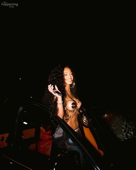 Saweetie Hot 11 Photos Thefappening