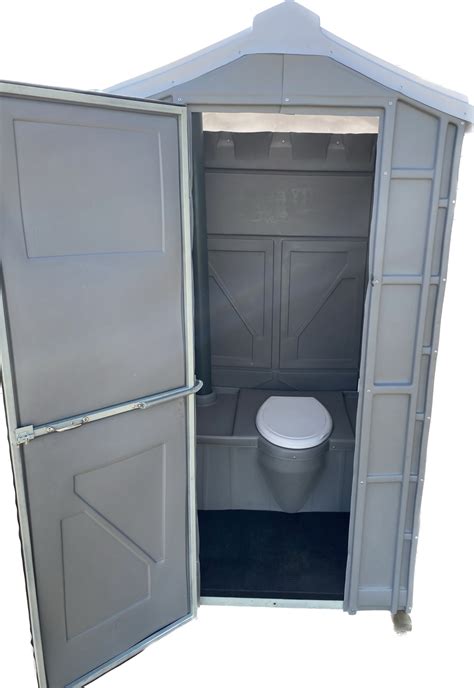 Мобильный туалет МТК купить в компании «Голиаф» выгодно