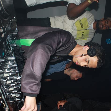 Yucky · Artist Profile