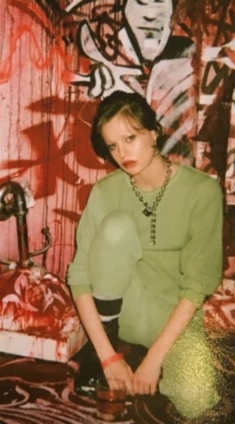 Just Memes And Nudes Of Edith Frances