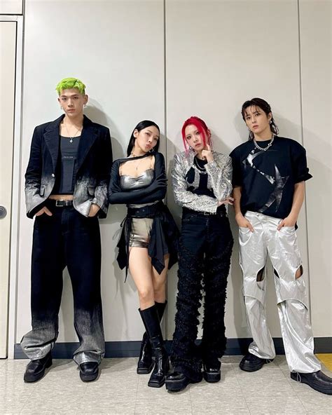 Kard Icky Bershka Foto Fandom