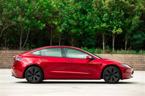 Rules Breach Forces Tesla Model Stop Sale In Australia Carexpert