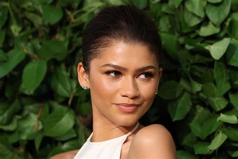 10 Most Beautiful Women In The World 2025 Styleoflady