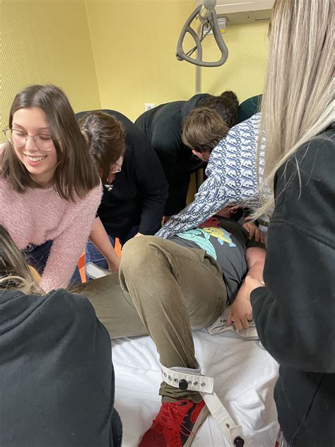 Simulation Contention Institut De Formation En Soins Infirmiers Et