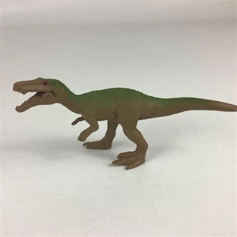 Jurassic World Camp Cretaceous Baryonyx Figure Mini Dinosaur Blind Bag