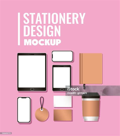 분홍색 배경 벡터 디자인에 태블릿 스마트 폰 및 모형 설정 0명에 대한 스톡 벡터 아트 및 기타 이미지 0명 고정됨 광고 Istock