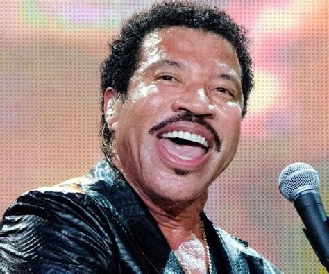 Lionel Richie Singer Songwriter Timeline Facts Lionel Richie