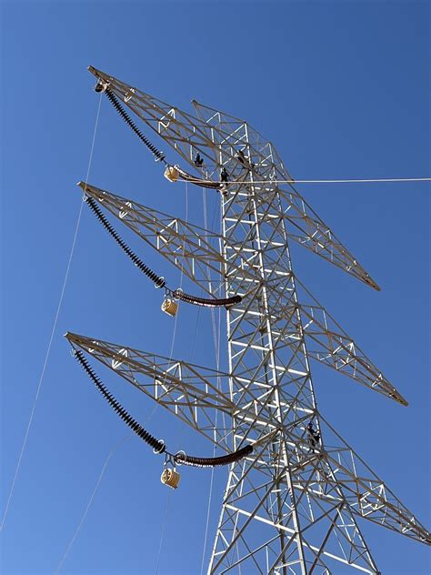 Kamlesh Prajapati On Linkedin Insulator Hoisting Over Ft 2 Tower For Connection Of 380kv Ohtl