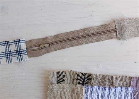 Roxy Creations Simple Zipper Pouch Tutorial