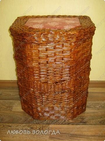 Очень красивый ящик из газет