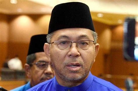 Azlan Man Berdepan 5 Tuduhan Tuntutan Palsu Lebih Rm1 18 Juta Malaysianow